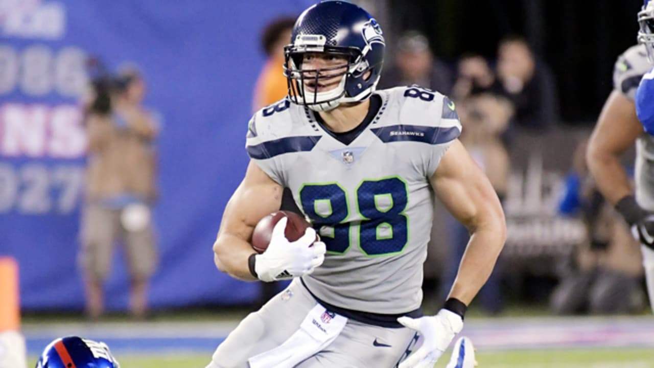 Jimmy Graham 29-Yard Catch And Run