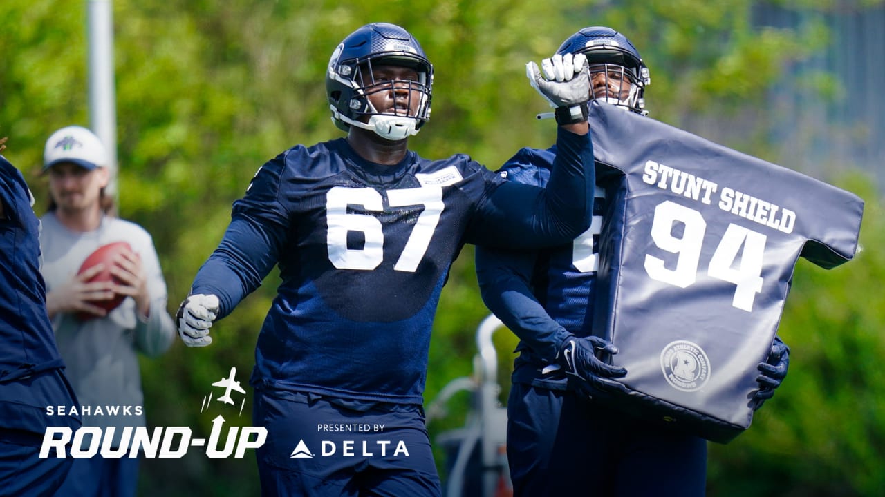 Friday Round-Up: Seahawks Charles Cross named to Charles Reuter ...