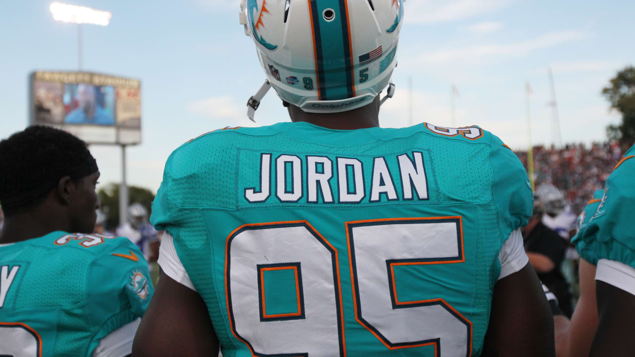 Defensive End Dion Jordan Through The Years