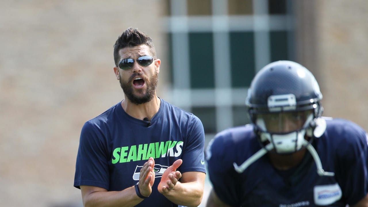 Mic'd Up: Seahawks Wide Receivers Coach Dave Canales Mic'd Up: Seahawks Wide Receivers Coach Dave Canales