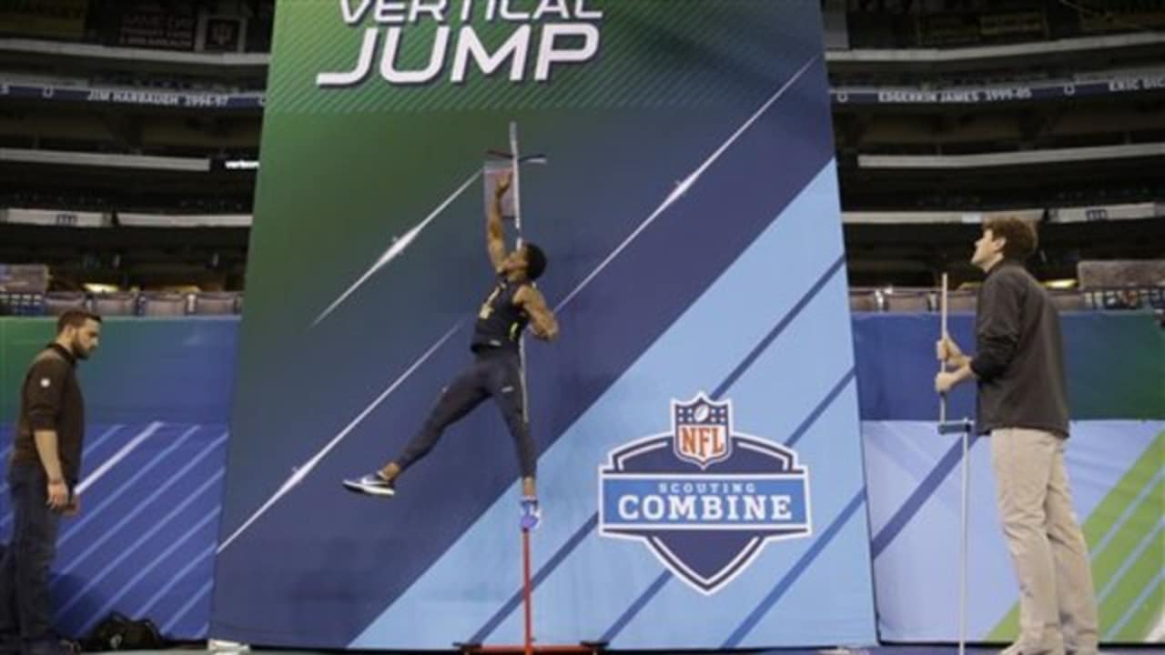 2017 Combine Workout: Chris Carson