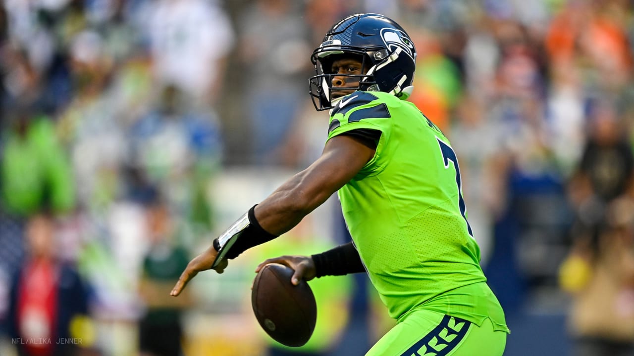 OL Oday Aboushi Reflects On The Development Of Former Teammate Geno Smith