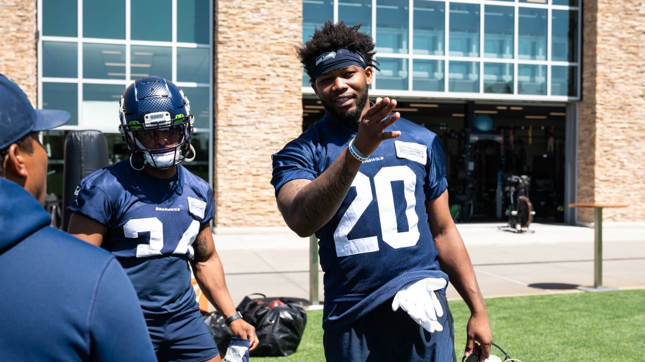 6 Observations From Day 2 Of 2021 Seahawks Training Camp