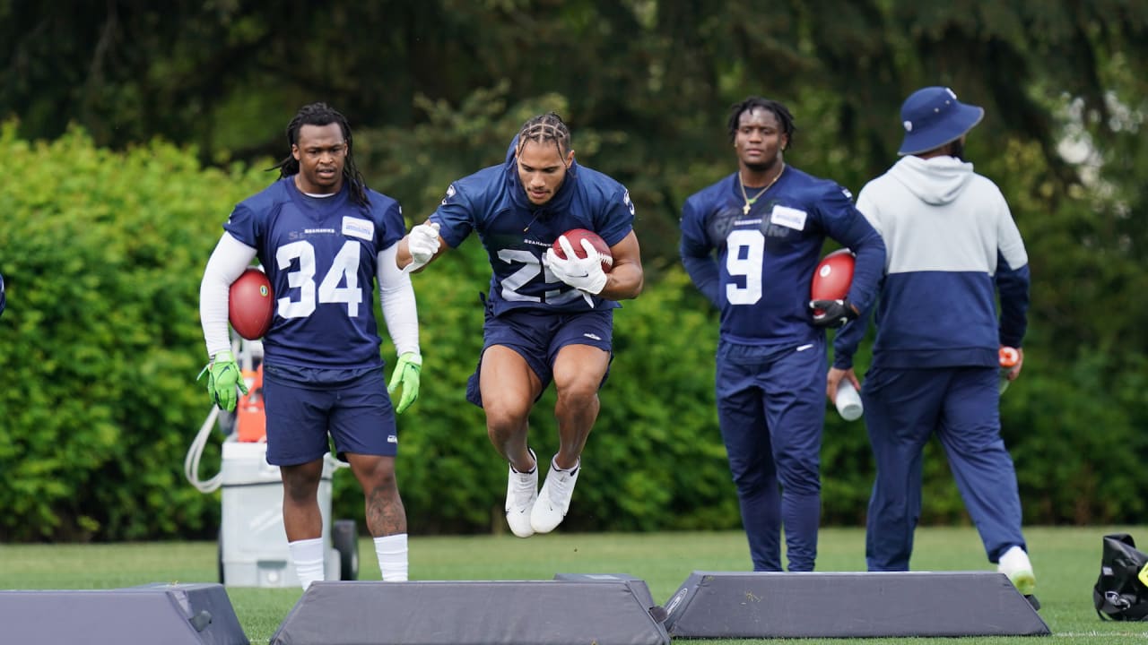 PHOTOS: Best Of Seahawks Offseason Workouts - May 17