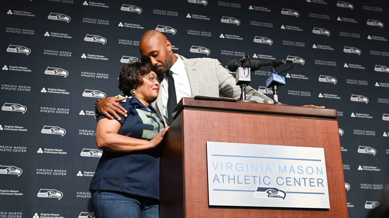 Seahawks Legend K.J. Wright Announces Retirement On An Emotional And ...