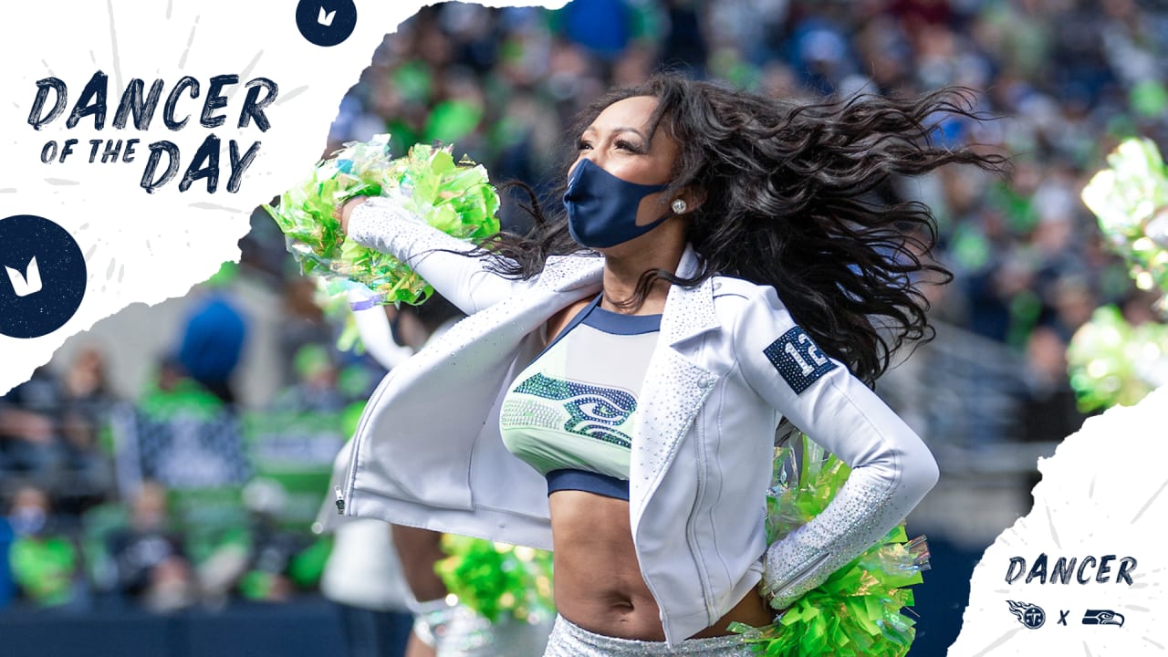 PHOTOS: Seahawks Dancer Of The Day - Victoria