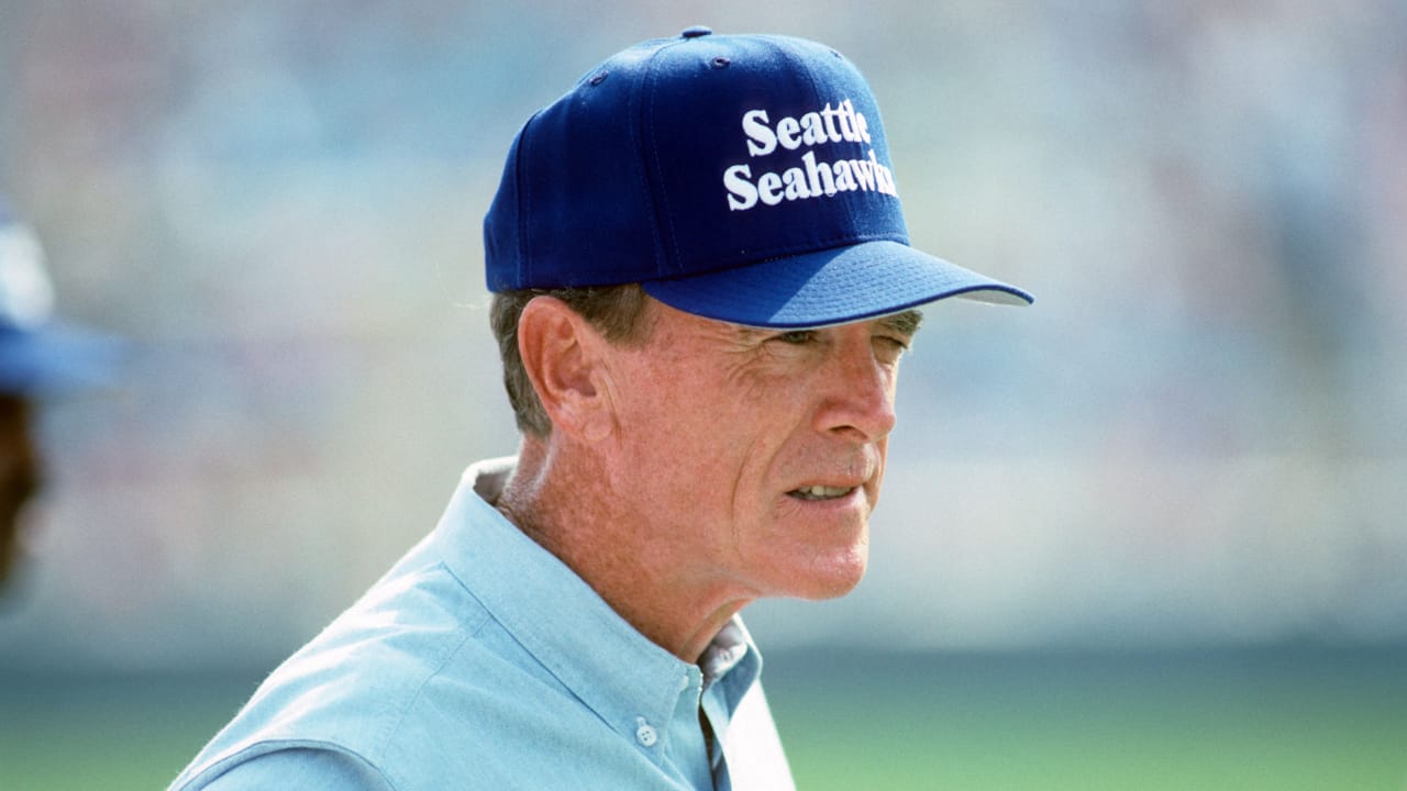Seahawks Remember Chuck Knox