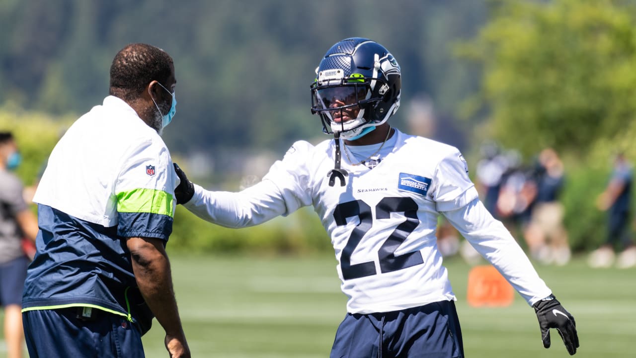 5 Takeaways From Day 1 Of 2021 Seahawks Rookie Minicamp