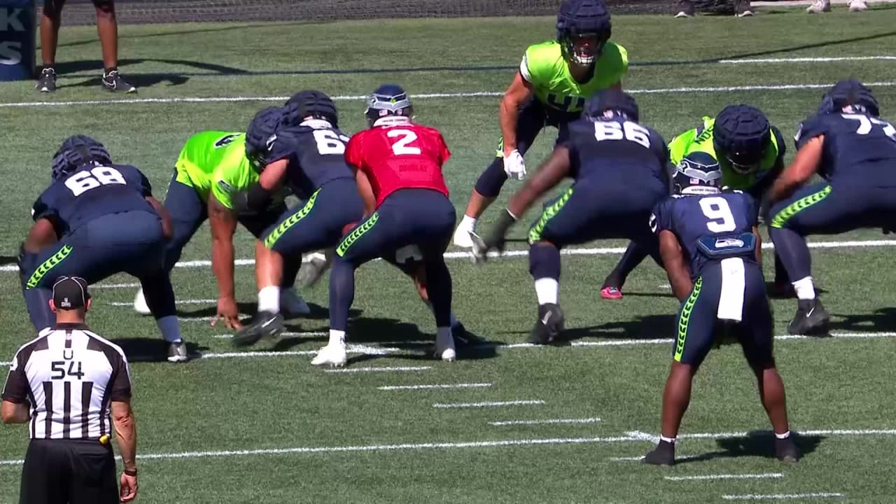 Kenneth Walker III Mock Game Td