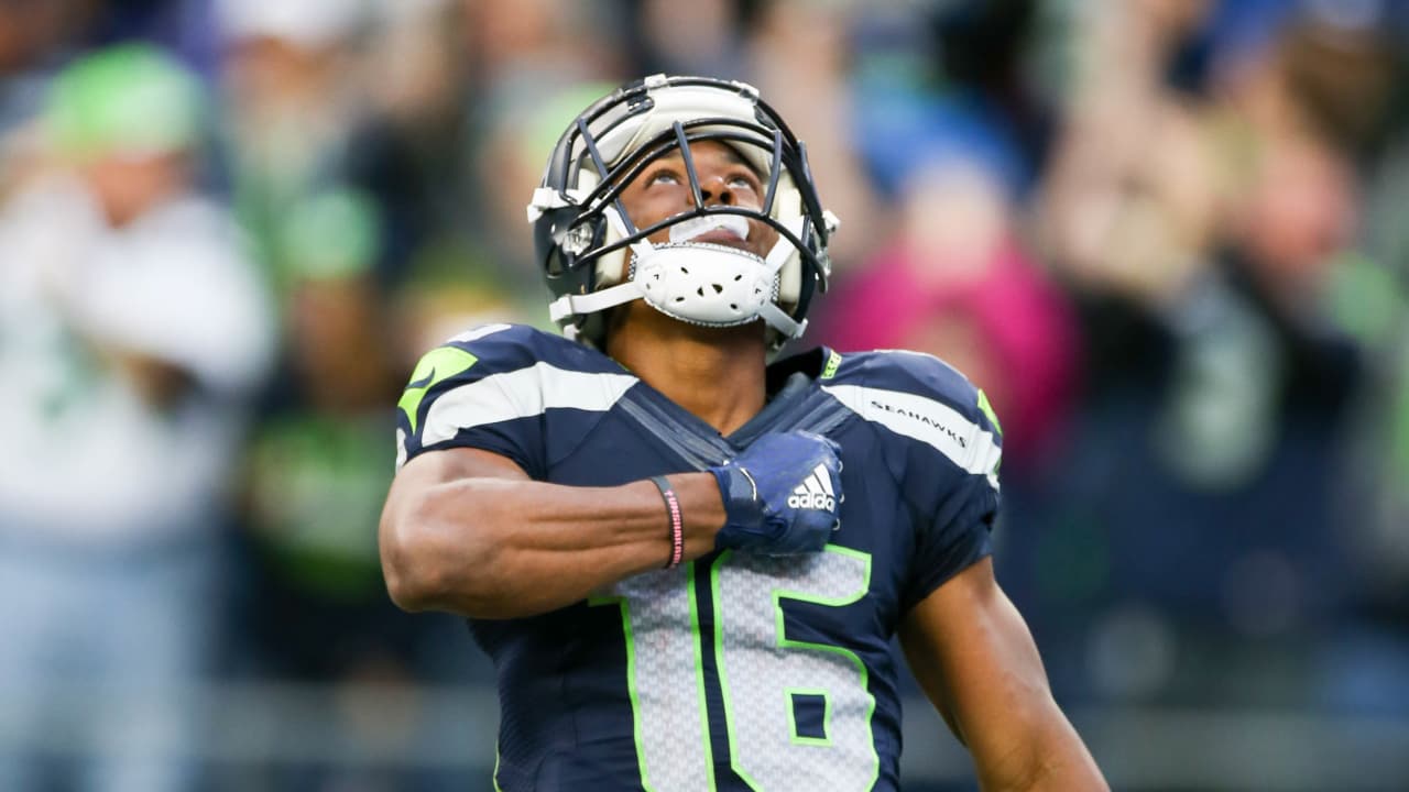 Rookie Tyler Lockett Shines in Seahawks Debut