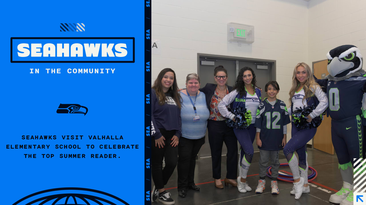 PHOTOS: Seahawks Visit Valhalla Elementary School To Celebrate The Top ...
