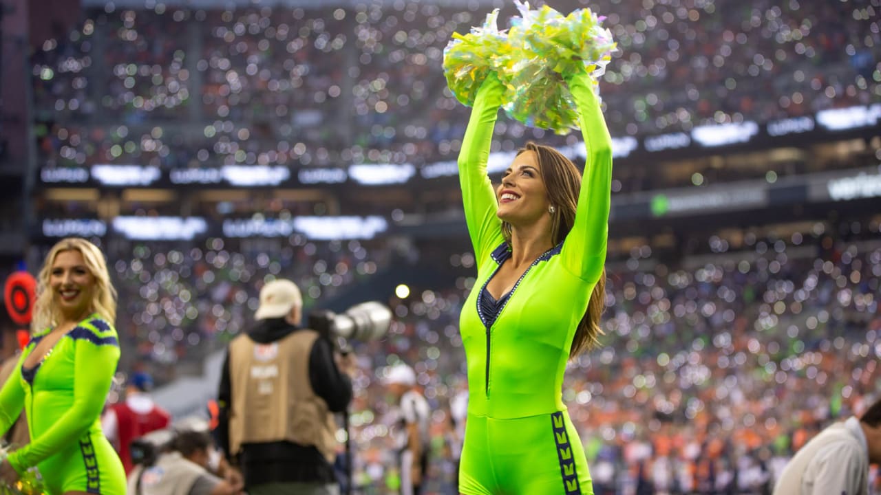 PHOTOS: Top Shots Of Seahawks Dancer Hailey From The 2022 Season