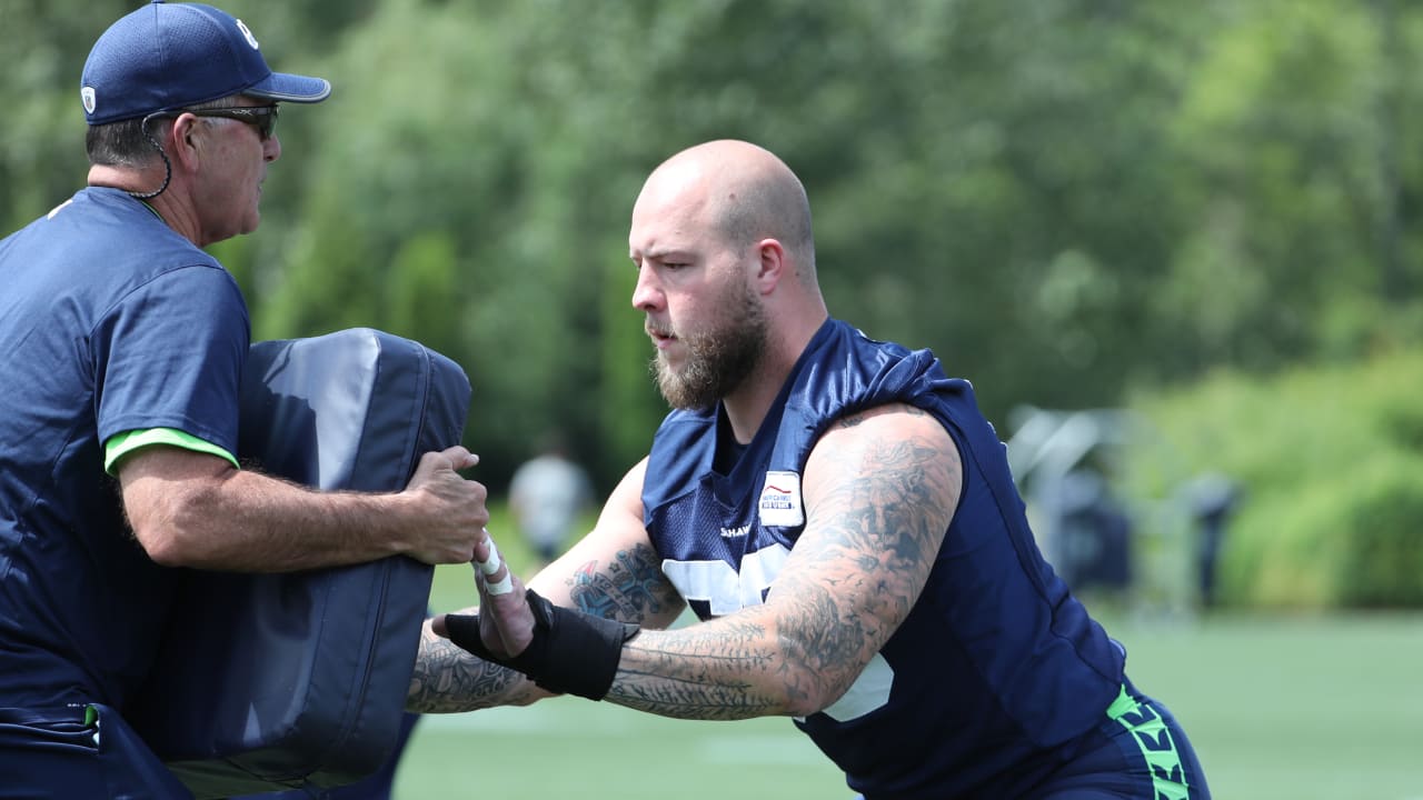 Seahawks Offense Plans To Return To “Who We Are And What We’re About”