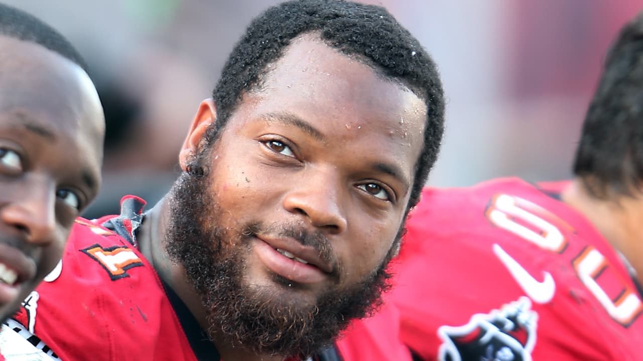 Photo Gallery: Michael Bennett