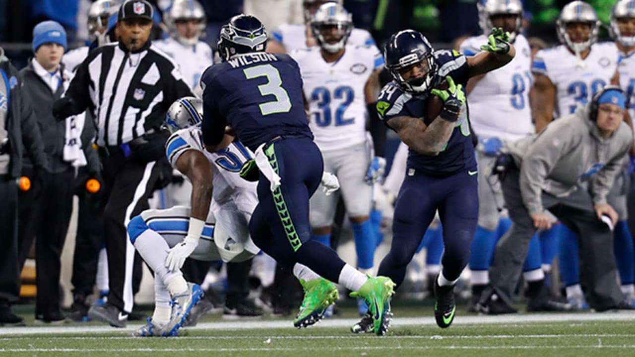 Thomas Rawls Bounces Outside For 32-Yard Gain