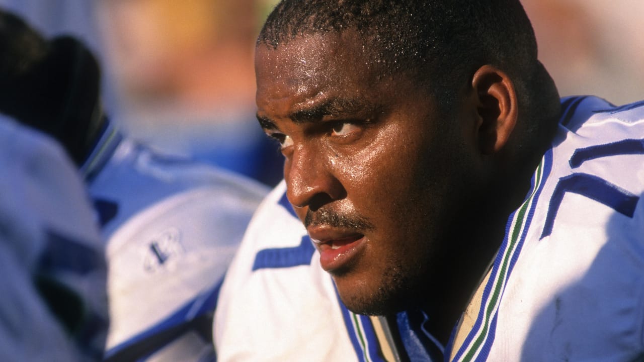 Photos - Best of Walter Jones