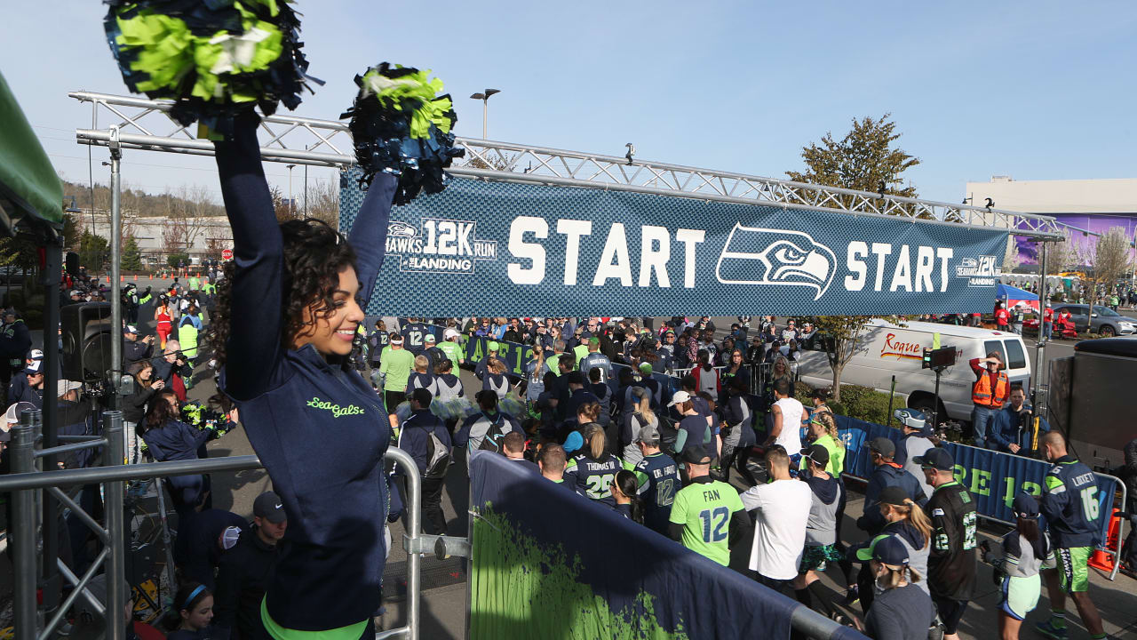 2017 Seahawks 12K Run At The Landing
