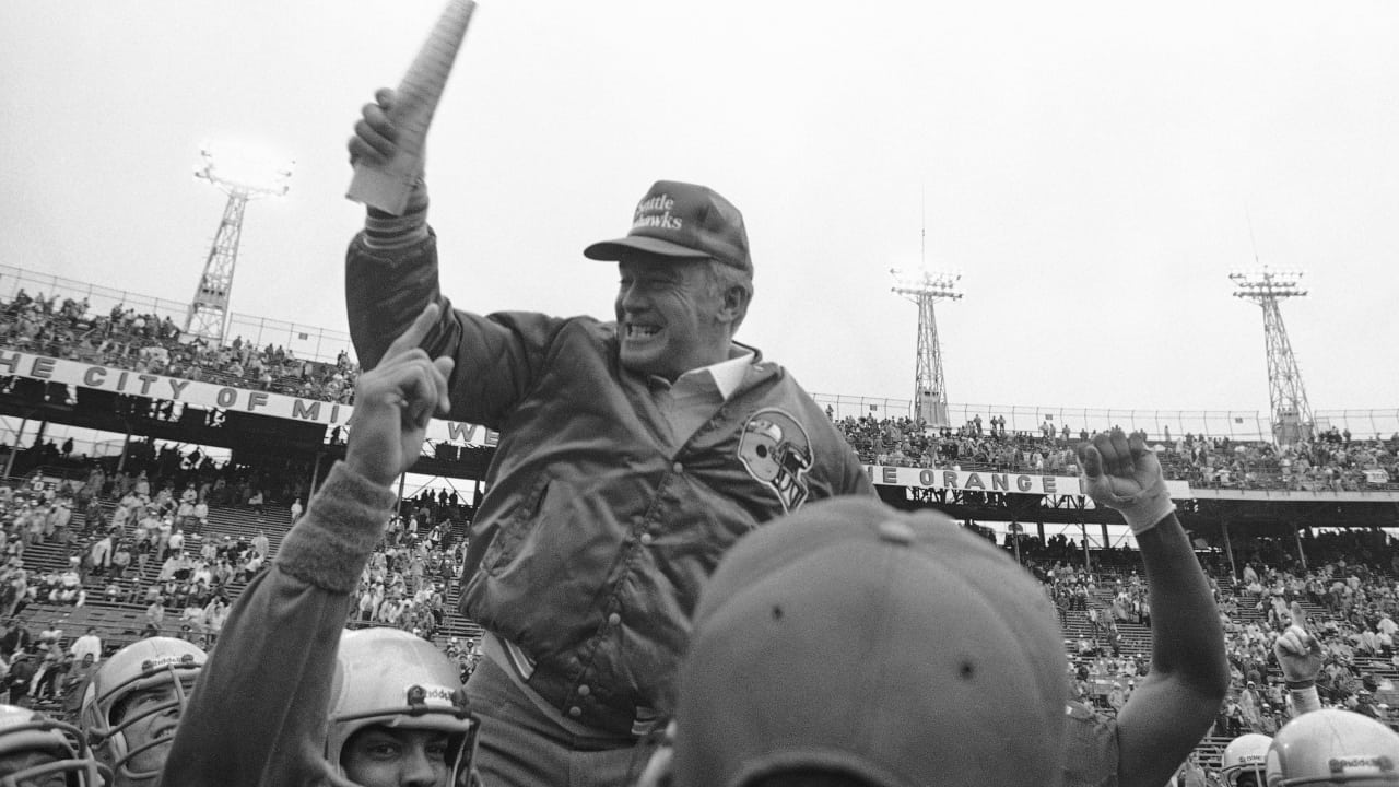 Memories of Chuck Knox, “A Real Ball Coach”