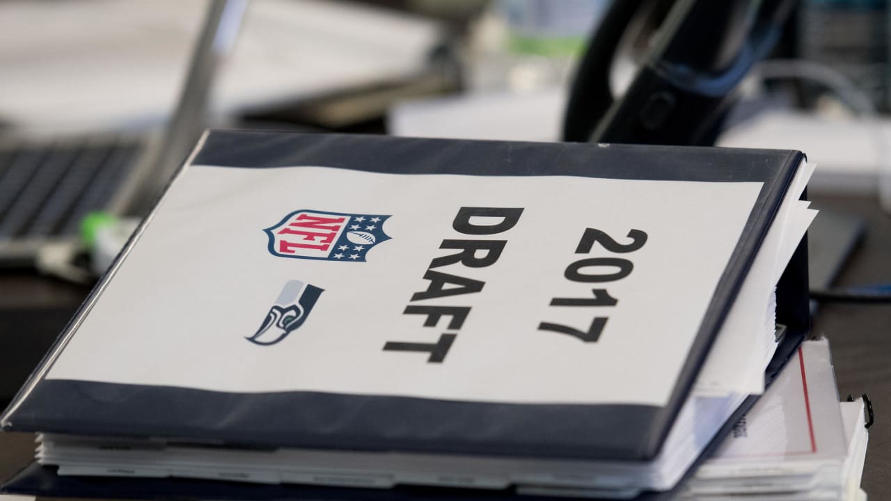 Sunday Round-Up: Seahawks 2017 NFL Draft Grades