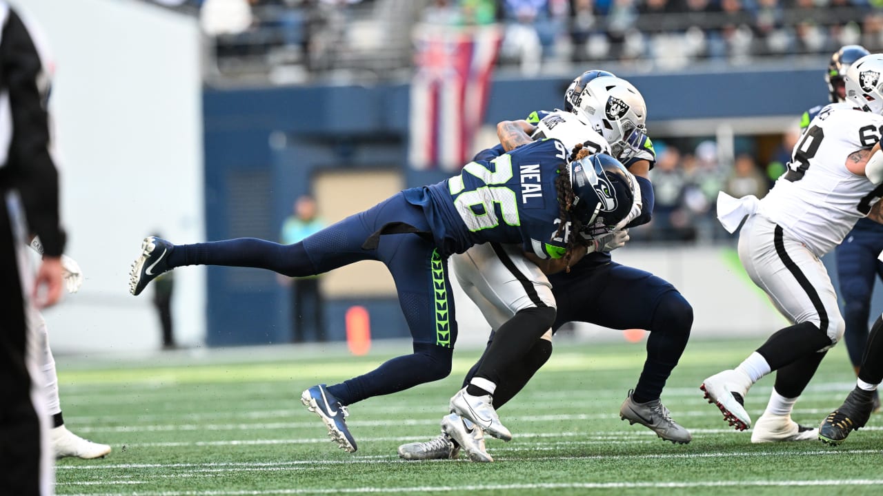 Seahawks Safety Ryan Neal Injures Elbow In Seahawks’ Week 12 Loss To ...