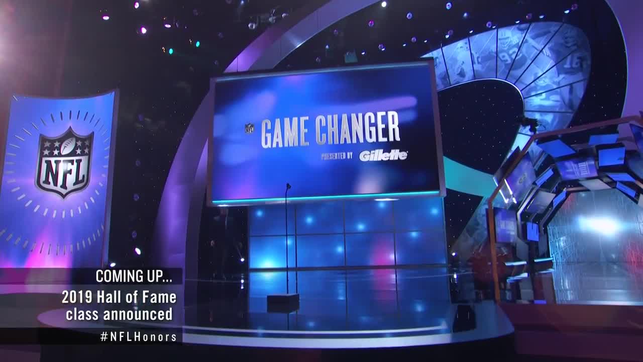 Shaquem Griffin Accepts 'Game Changer' Award At NFL Honors