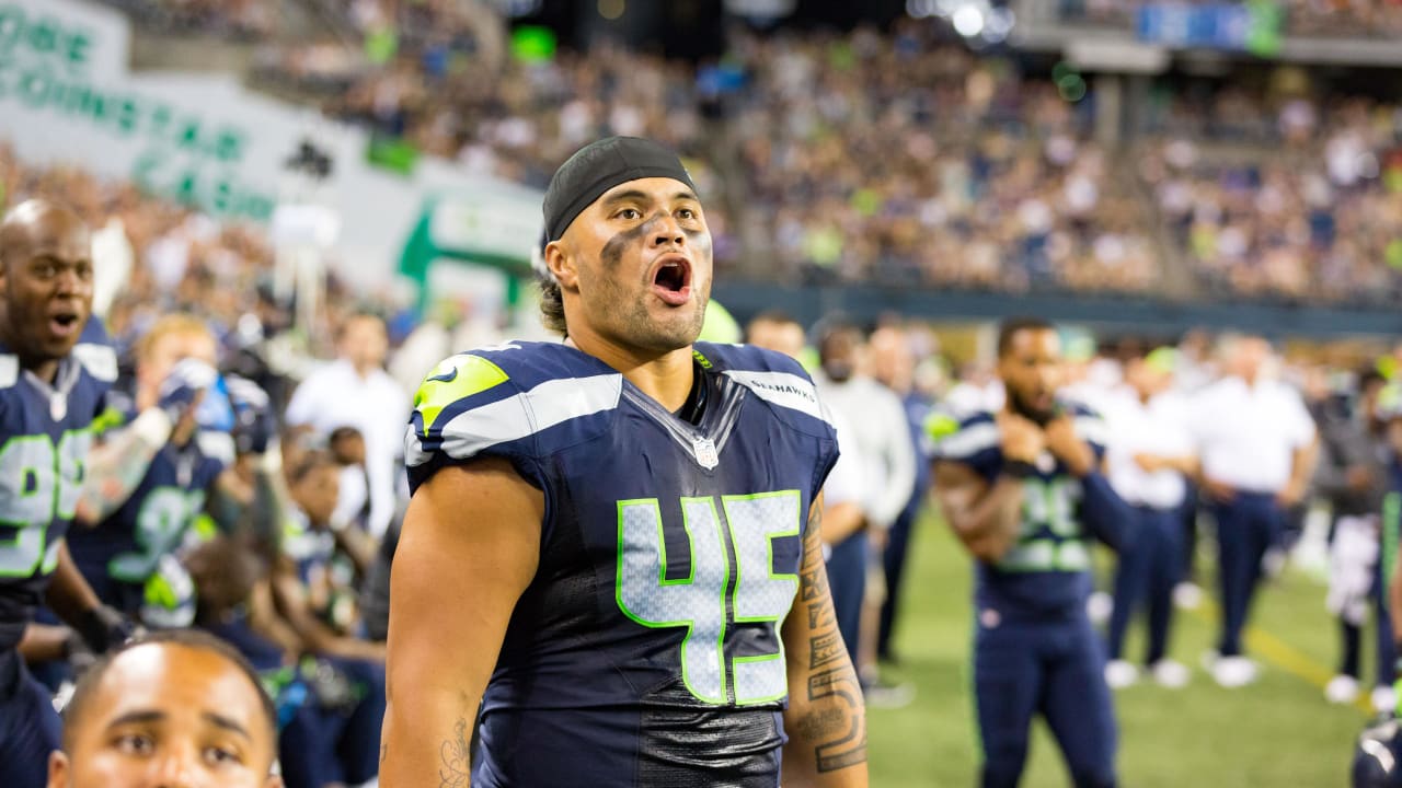 Seahawks Make Roster Moves And Sign Eight Players To Practice Squad