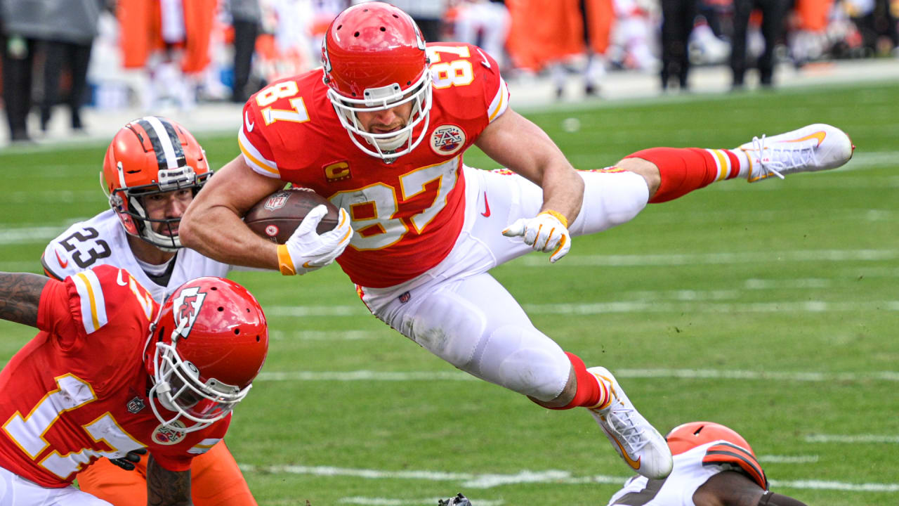 PHOTOS: Scott Engel’s Top 12 Fantasy Tight Ends for 2021