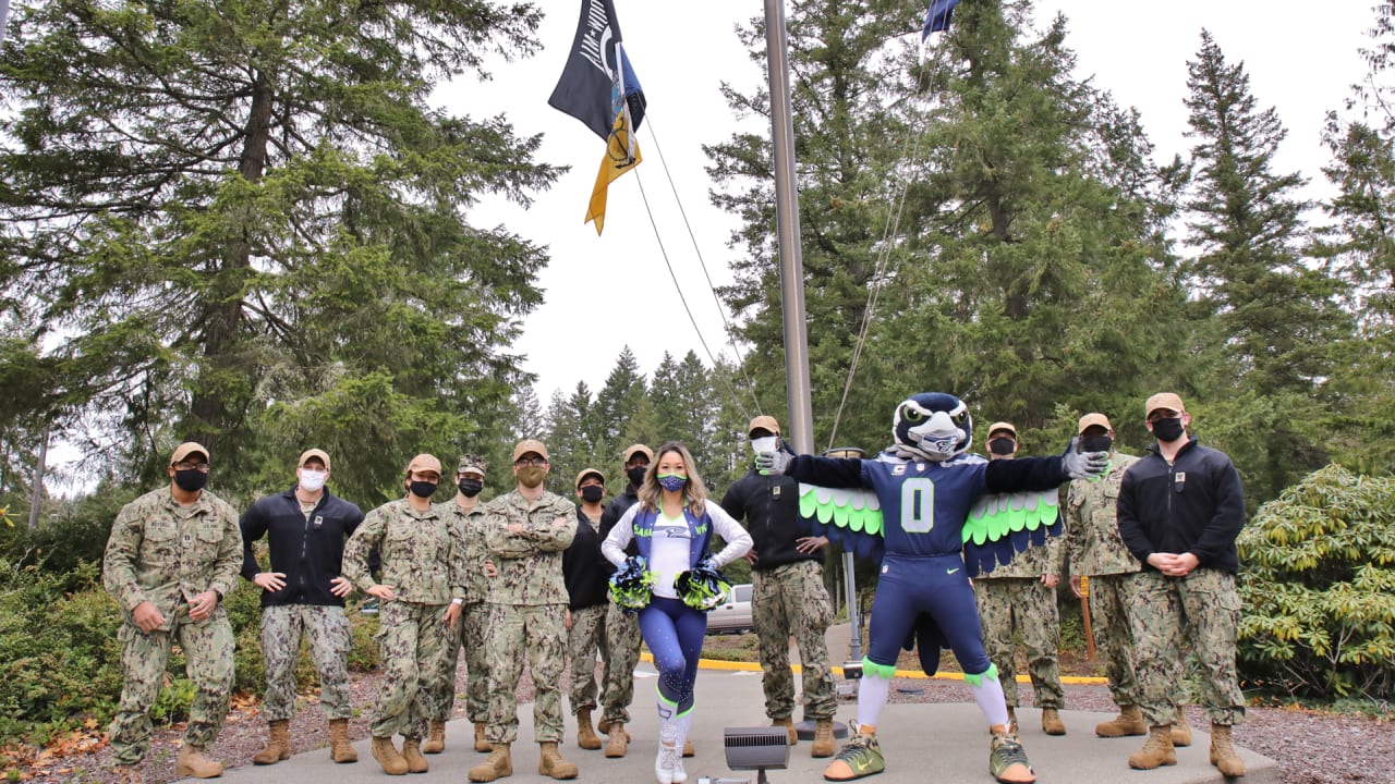 Seahawks Visit Naval Base Kitsap