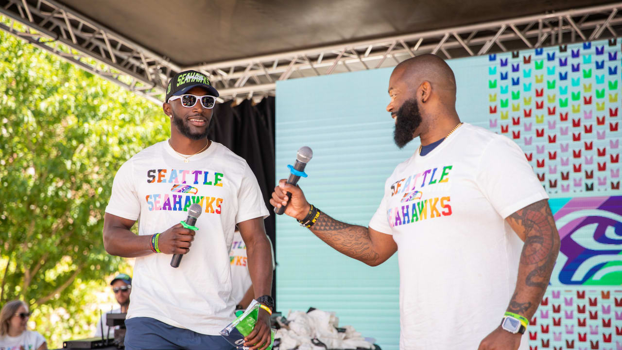 PHOTOS: Seahawks 12 Tour - June 18