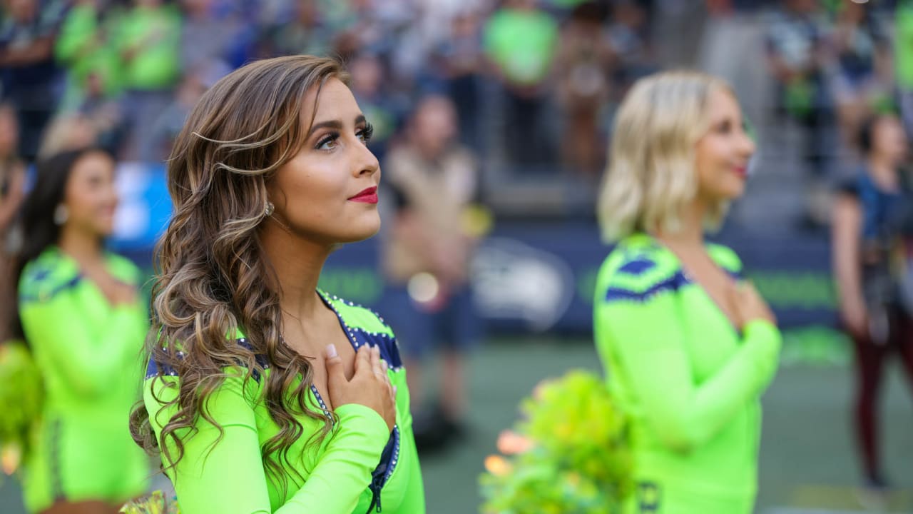 PHOTOS: Top Shots Of Seahawks Dancer Miranda From The 2022 Season