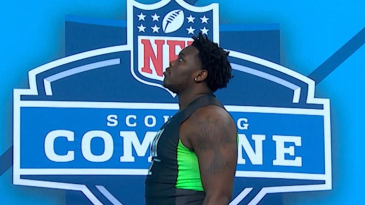 2016 Draft Profile: OT Brandon Shell, South Carolina