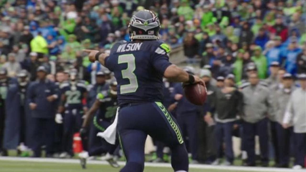 'Playbook': What makes Russell Wilson so dangerous?