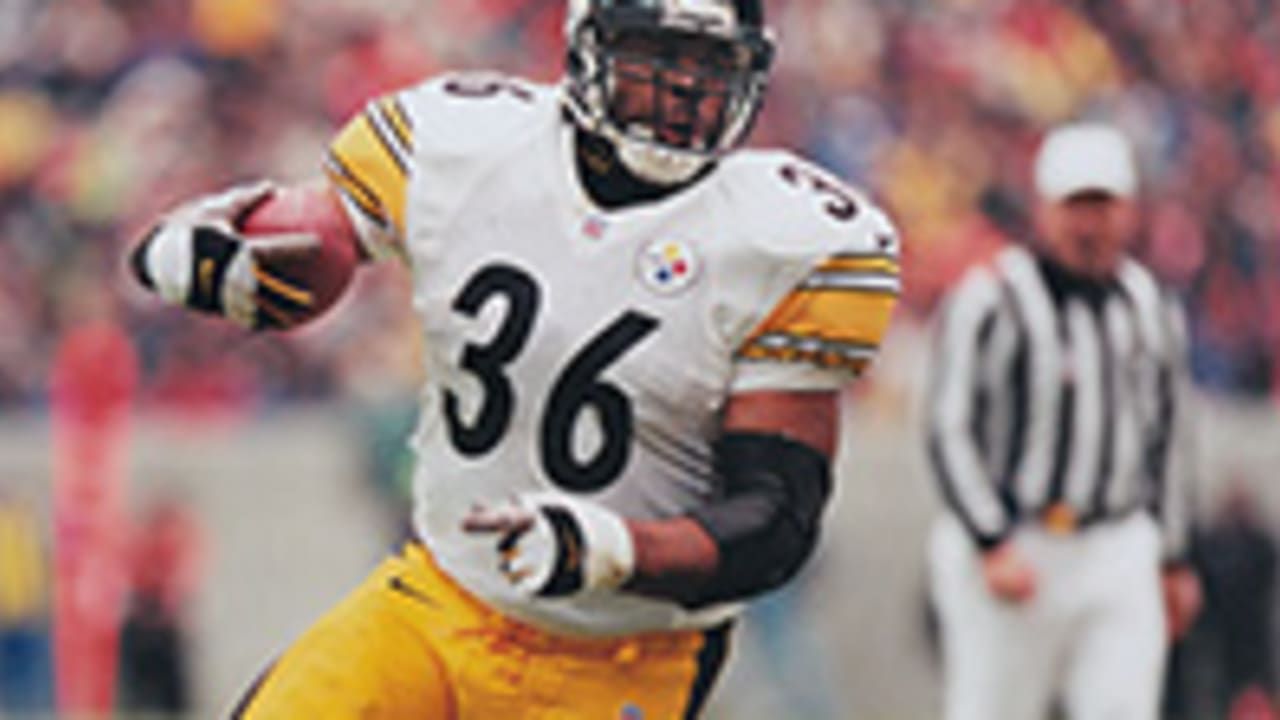 Bettis: 'It’s an honor to be in this select group'