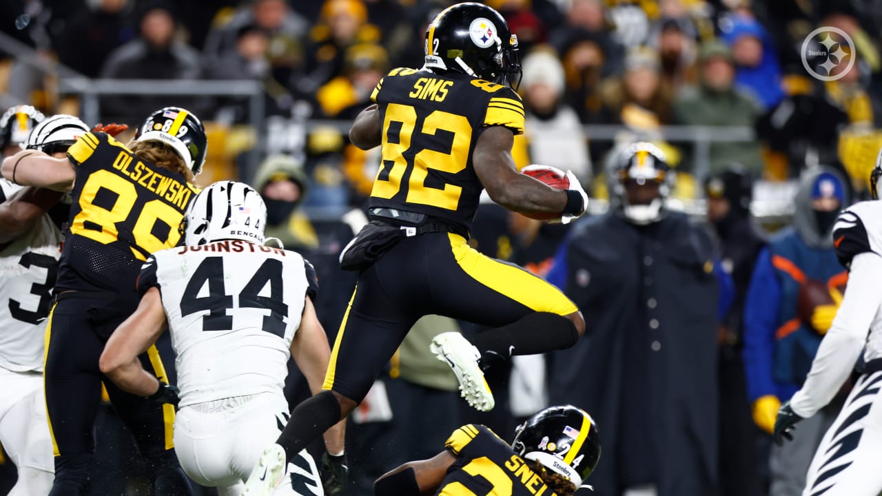 HIGHLIGHT: Sims' 26-yard kick return