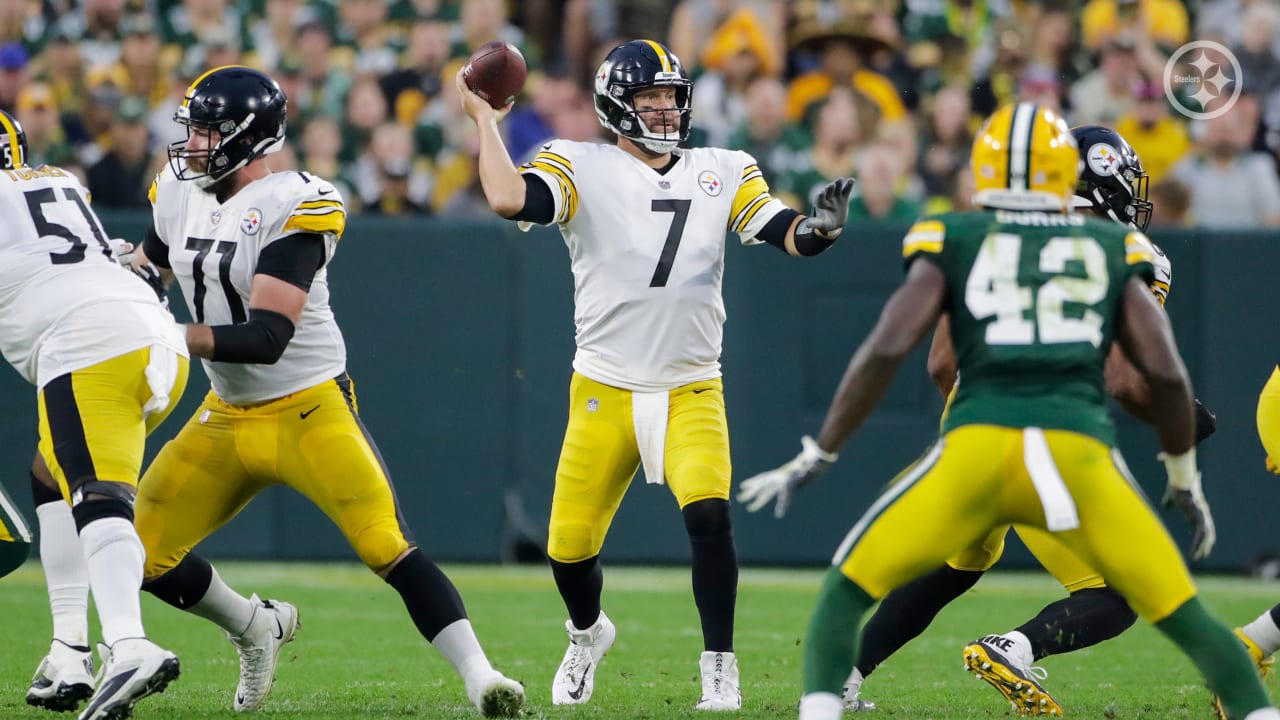 Steelers fall to Packers, 27-17