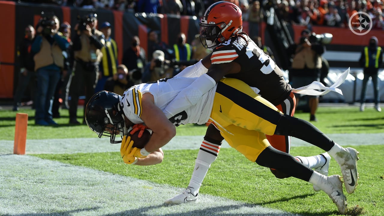 PHOTOS: Best of Week 8 at Cleveland Browns
