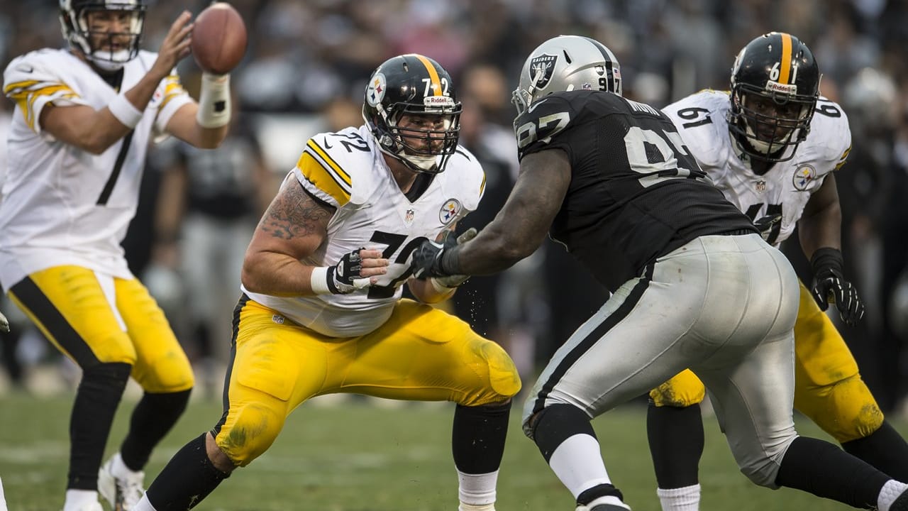 PHOTOS: Offensive Guard Photos of 2013