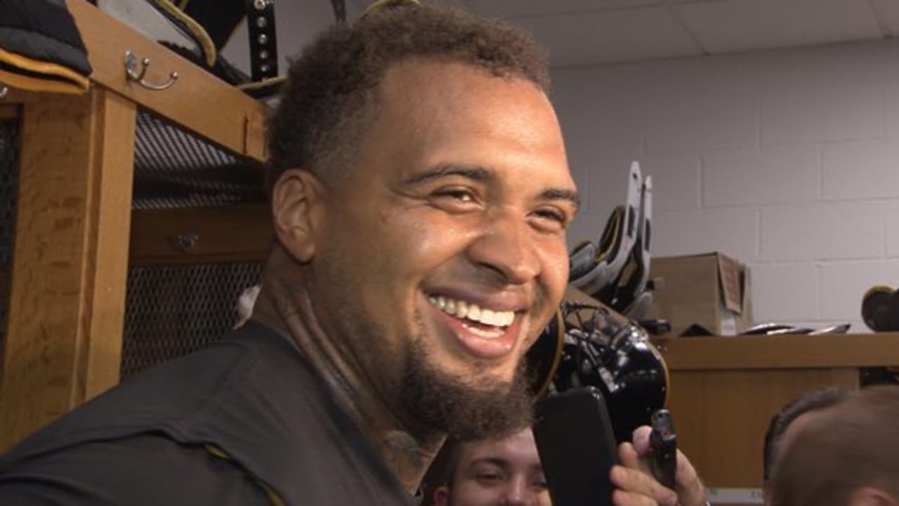 Pouncey on playing against his brother