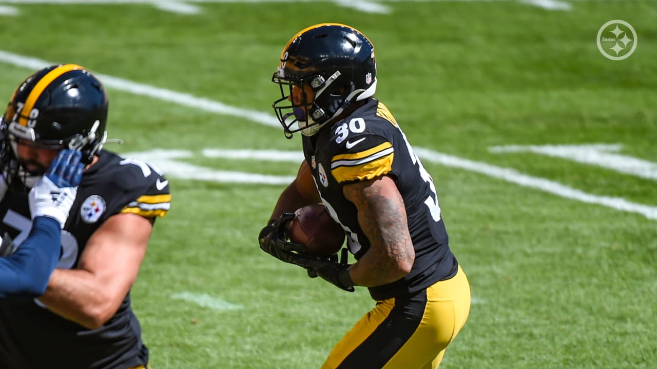 HIGHLIGHT: Conner punches it in