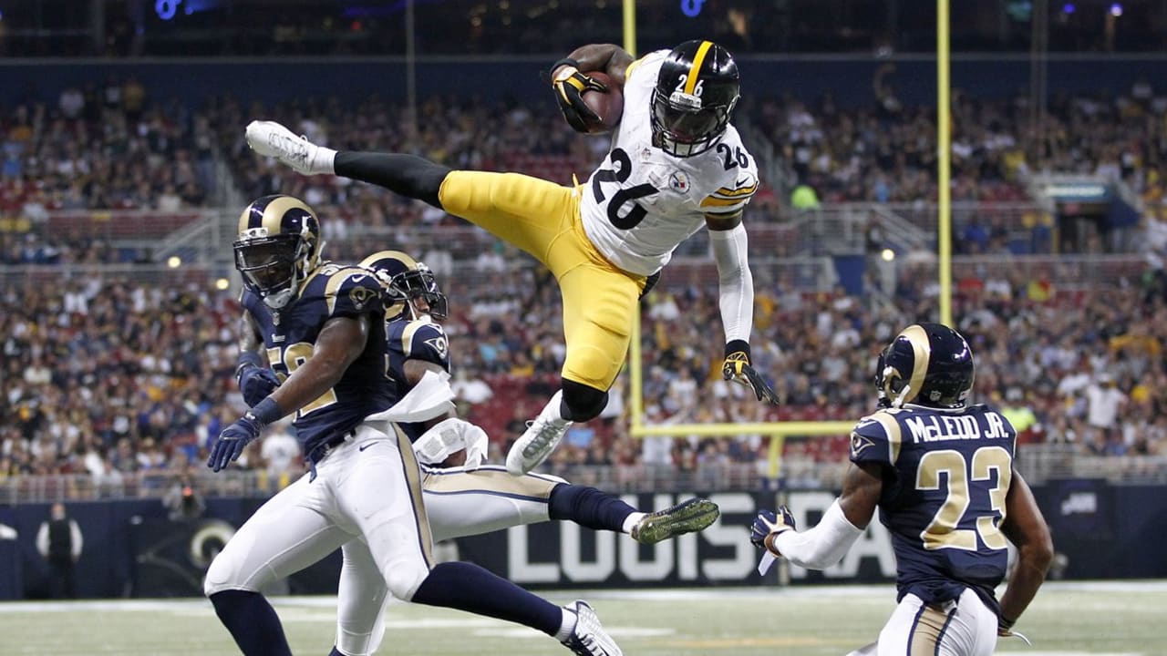 GAMEDAY PHOTOS: Steelers at Rams