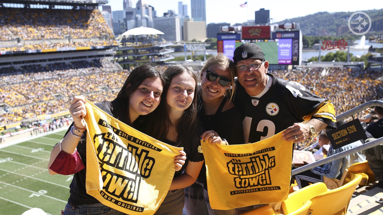 PHOTOS: Fan Friday vs. Bengals