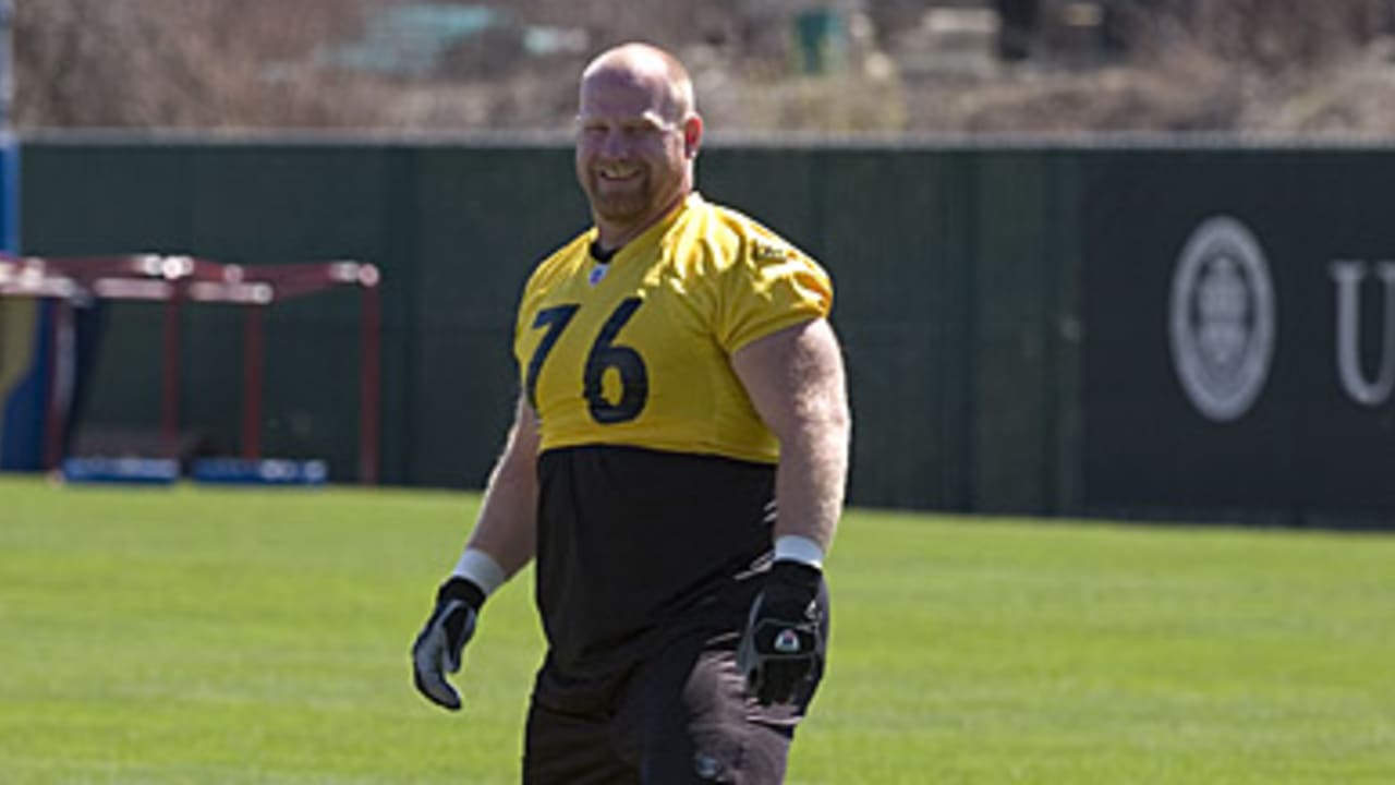 On the Sidelines with Chris Hoke