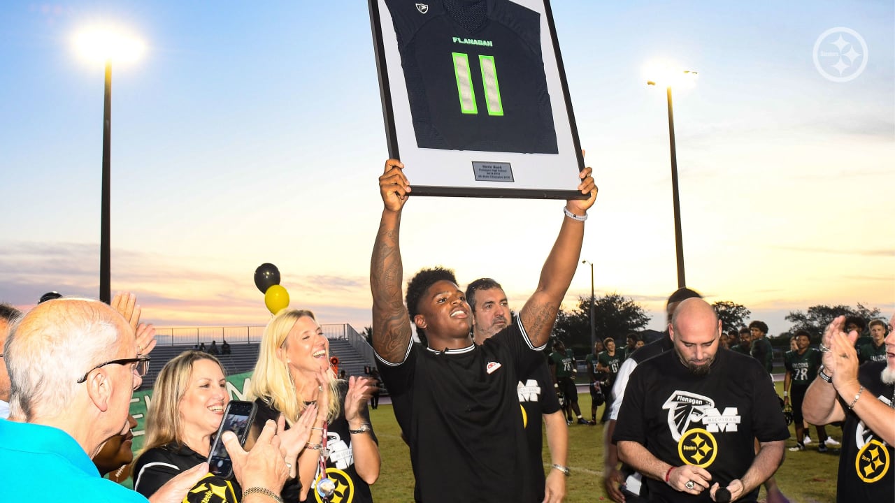 Jersey retirement, football & pumpkins