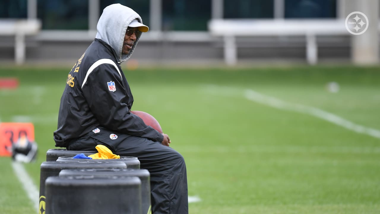 WATCH: Steelers announce the retirement of John Mitchell