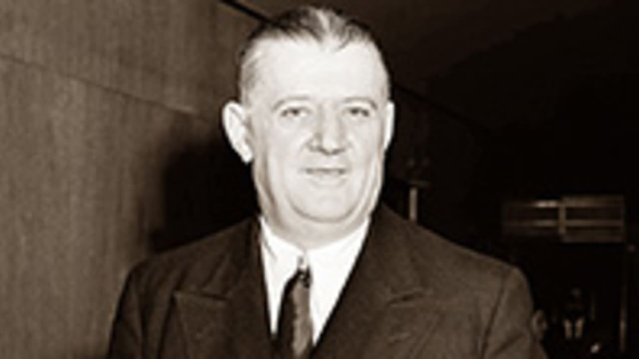 Bell was the first to head to the Hall