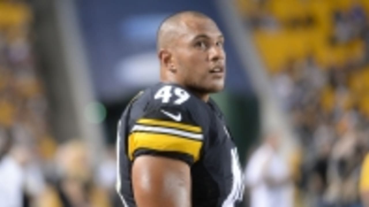 Steelers trim roster to 81 players