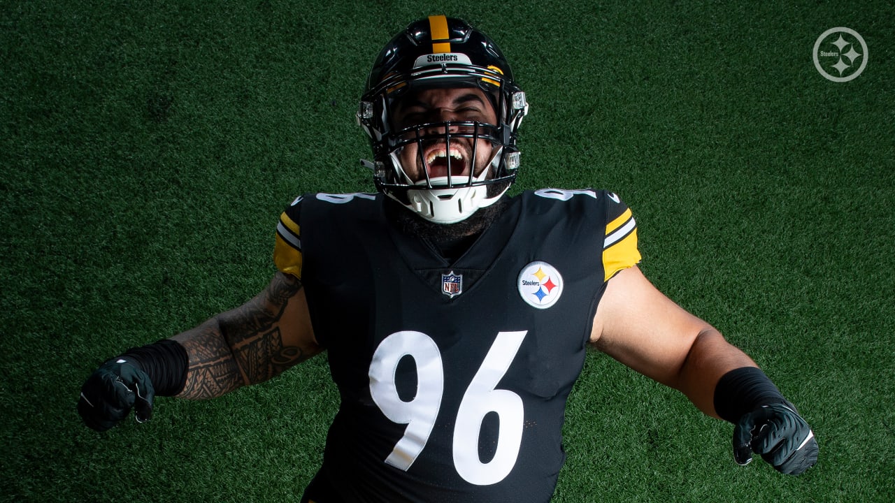 Fehoko brings his mana to Steelers