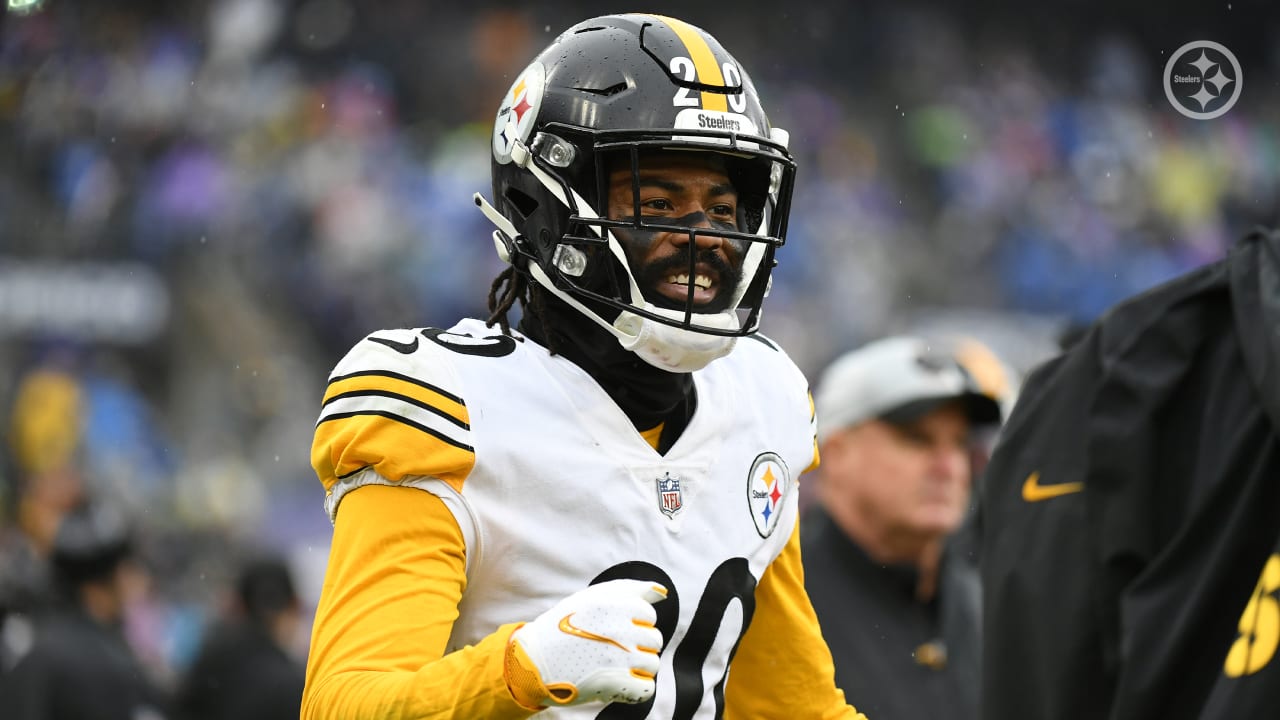 Highlight: Sutton's end zone interception