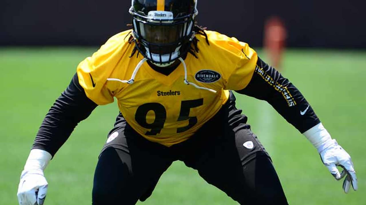 Getting to Know: Johnny Maxey