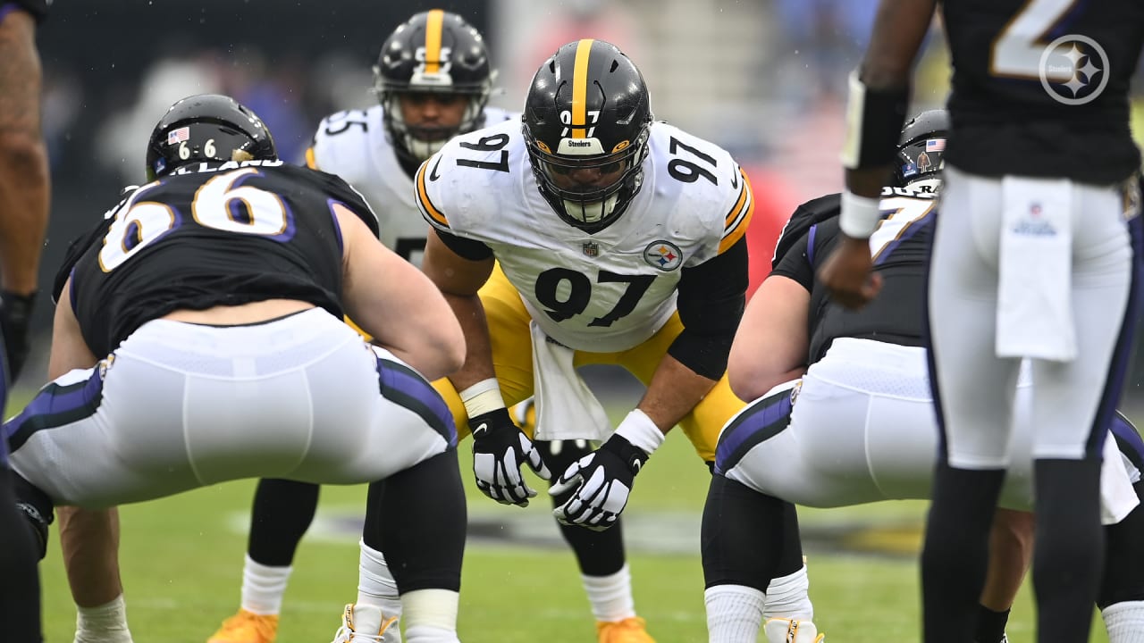 GAME PHOTOS: Week 18 at Baltimore Ravens